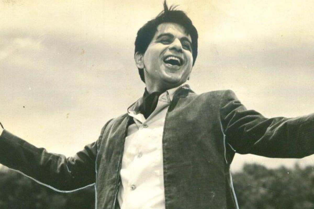 Legendary actor Dilip Kumar passes away at 98 - Masala.com