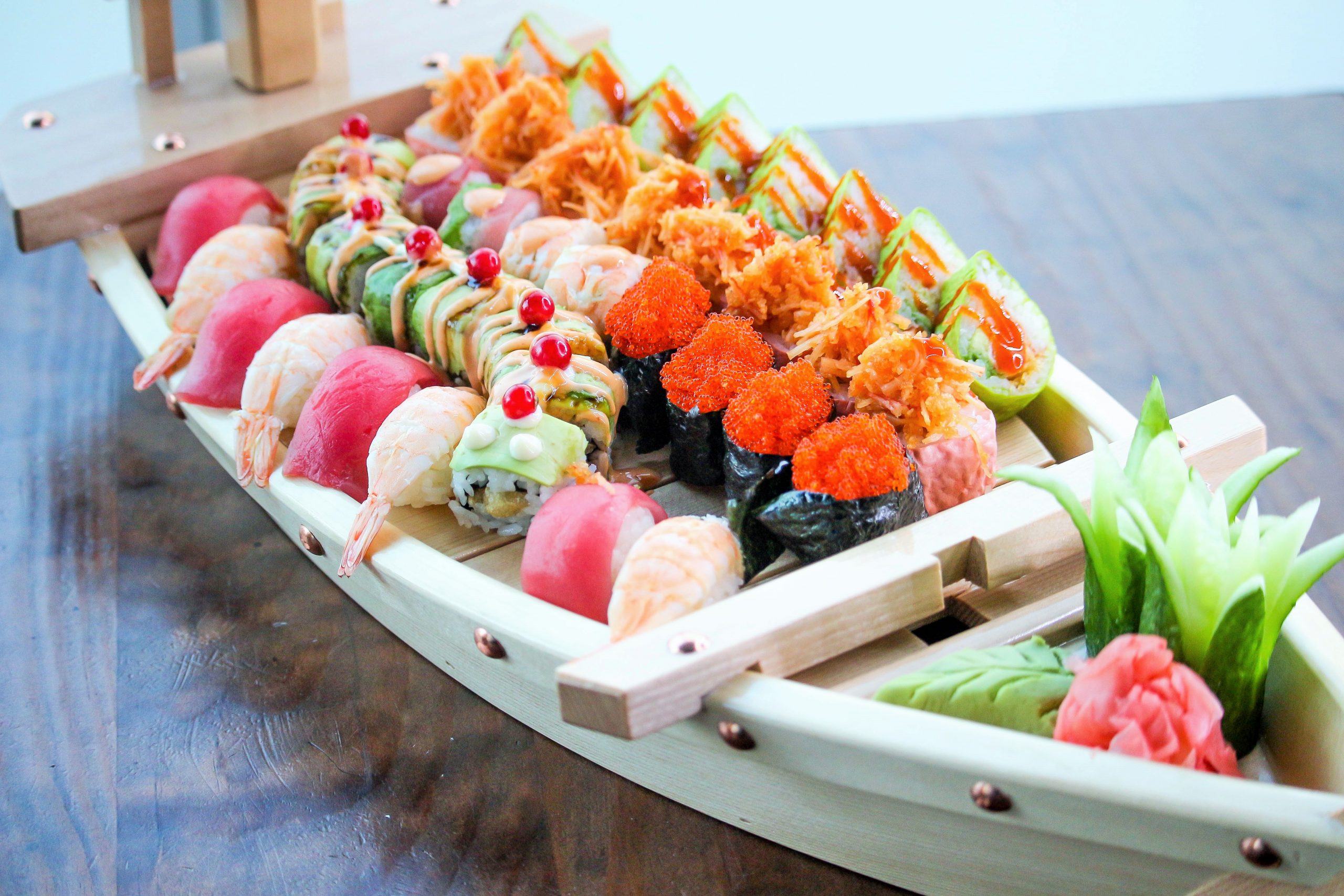 Food News: Level 43 Sky Lounge Introduces Live Sushi Counter - Masala.com