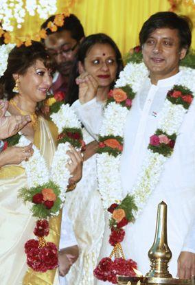 Sunanda Pushkar, Shashi Tharoor are married - Masala.com