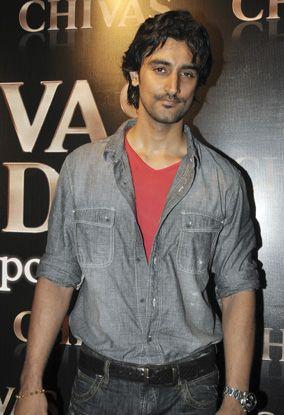 Kunal's not replacing Arjun in 'Don 2' - Masala