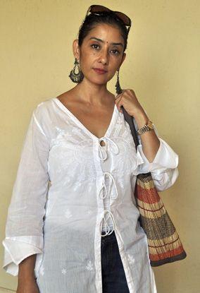 Manisha Koirala stands by Miss Nepal - Masala.com