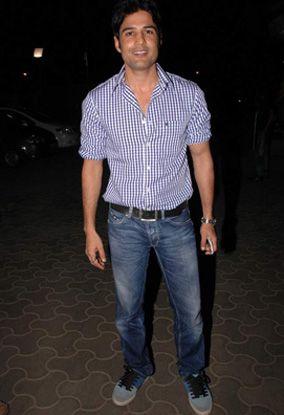 Rajeev Khandelwal Wife Manjiri Kamtikar