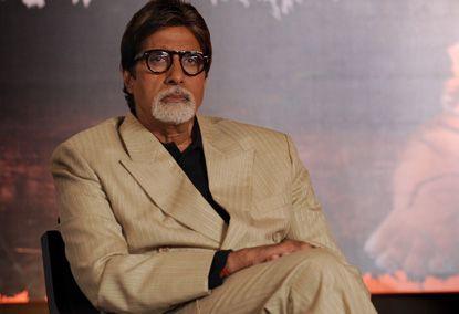 Big B pays tribute to Mac Mohan - Masala.com