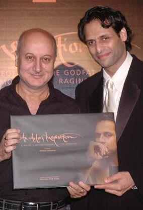 Bikram Saluja thrilled to share space with Big B on paper - Masala.com