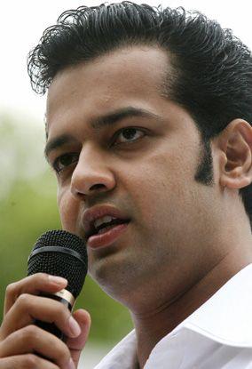 Rahul Mahajan can honeymoon in the Maldives - Masala.com