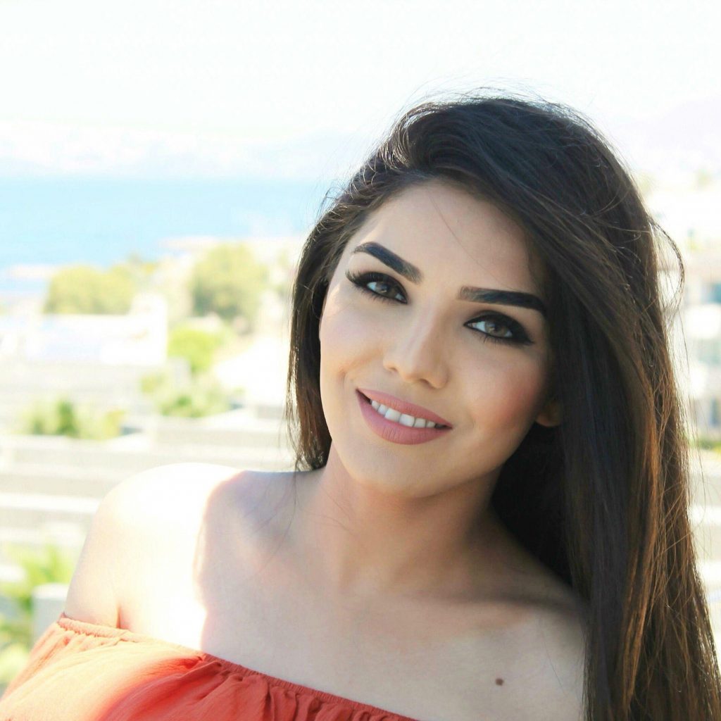 How Dubai Stays Beautiful: Hear It From These Women - Masala.com