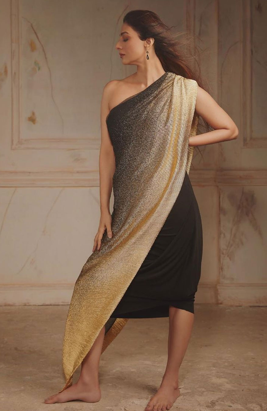 Tabu 48th Birthday: How The Star Turned Into A Glamour Icon - Masala