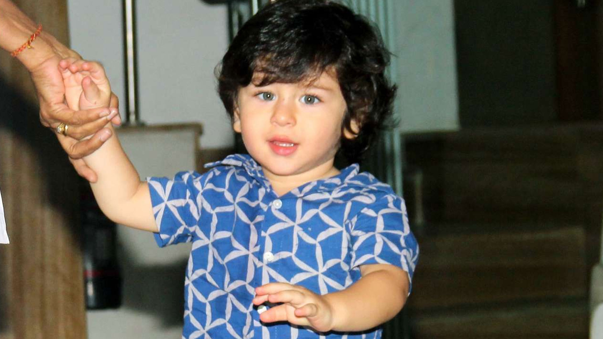 Taimur Ali Khan’s Latest Picture Will Melt Your Heart - Masala.com