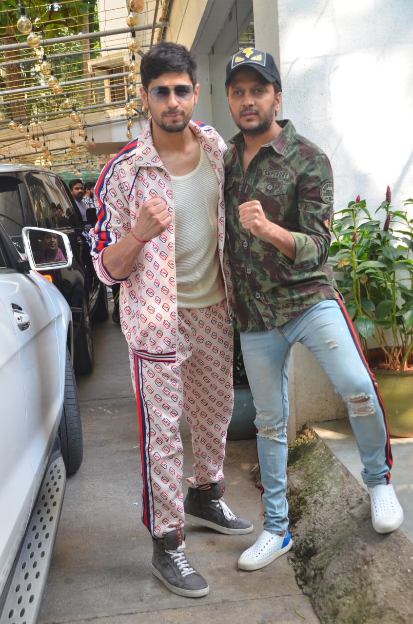 The Cast Of Marjaavaan At The Special Screening Of The Film - Masala.com