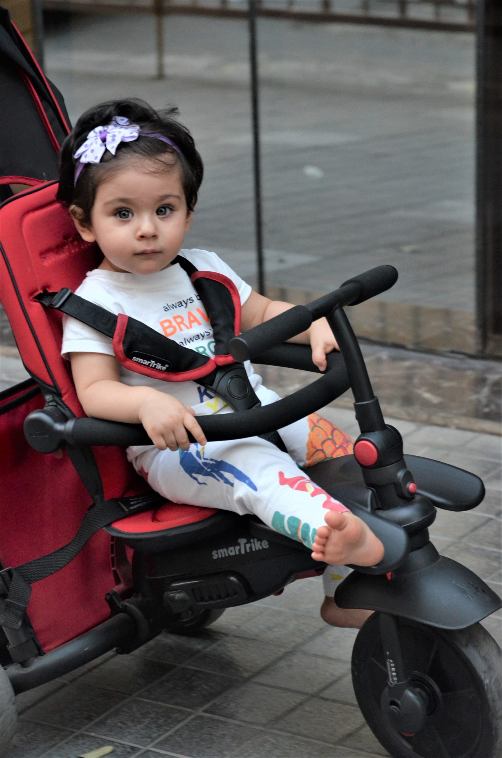 Star Spotting: Kangana Ranaut Keeps It Glam At The Airport, Baby Inaaya ...