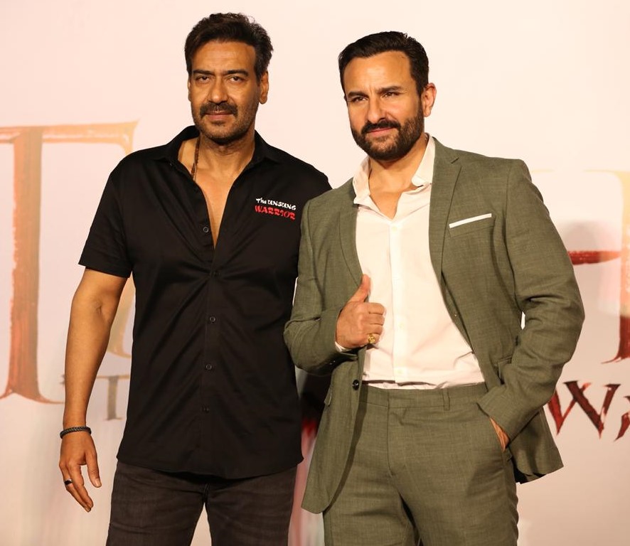 Saif Ali Khan And Ajay Devgn Have Fun at Trailer Launch Of 'Tanhaji ...