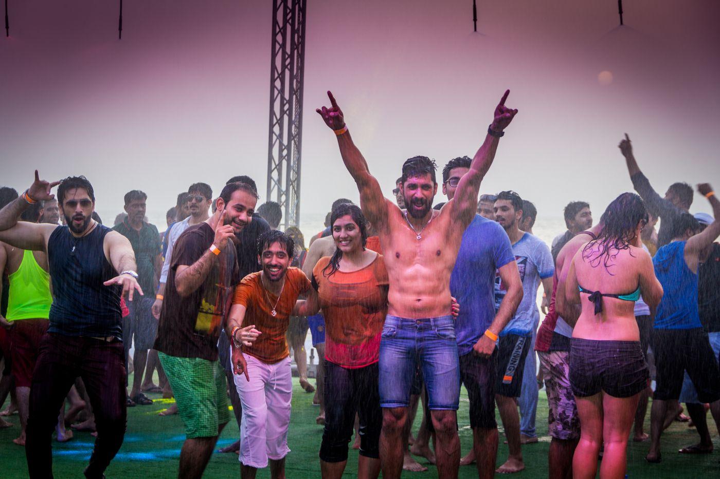 Monsoon Rain Dance Party at Kempinski Hotel Ajman! - Masala