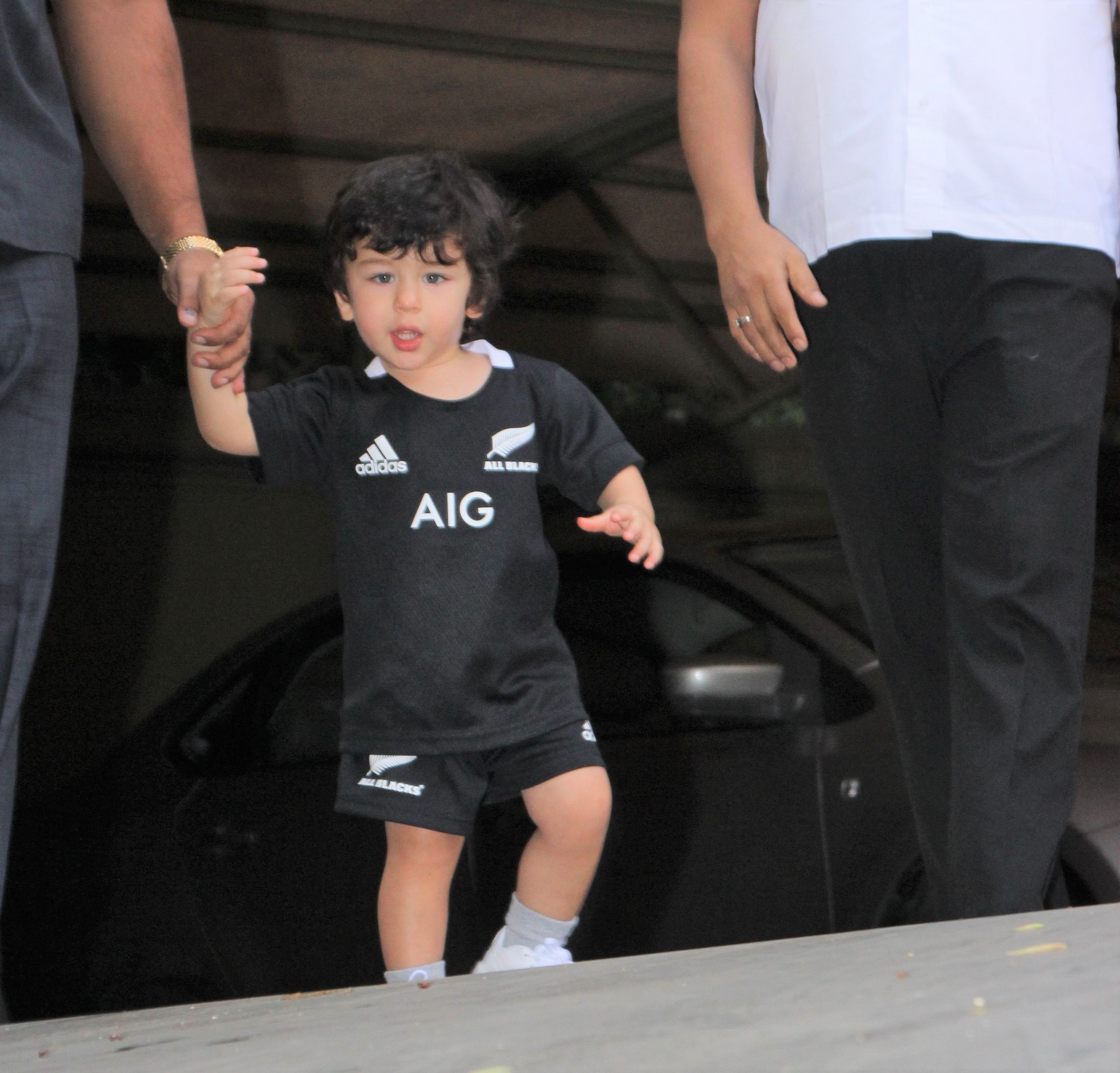 Star Spotting: Baby Tim Plays Football, Vicky Kaushal Strikes A Pose ...