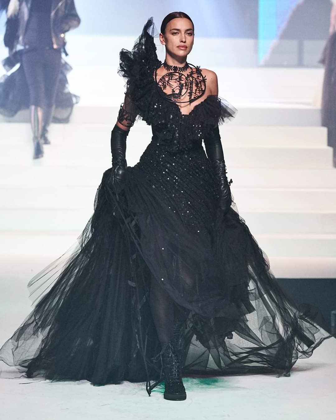 Paris Fashion Week: 4 Beauty Looks To Steal From The SS20 Ramps ...