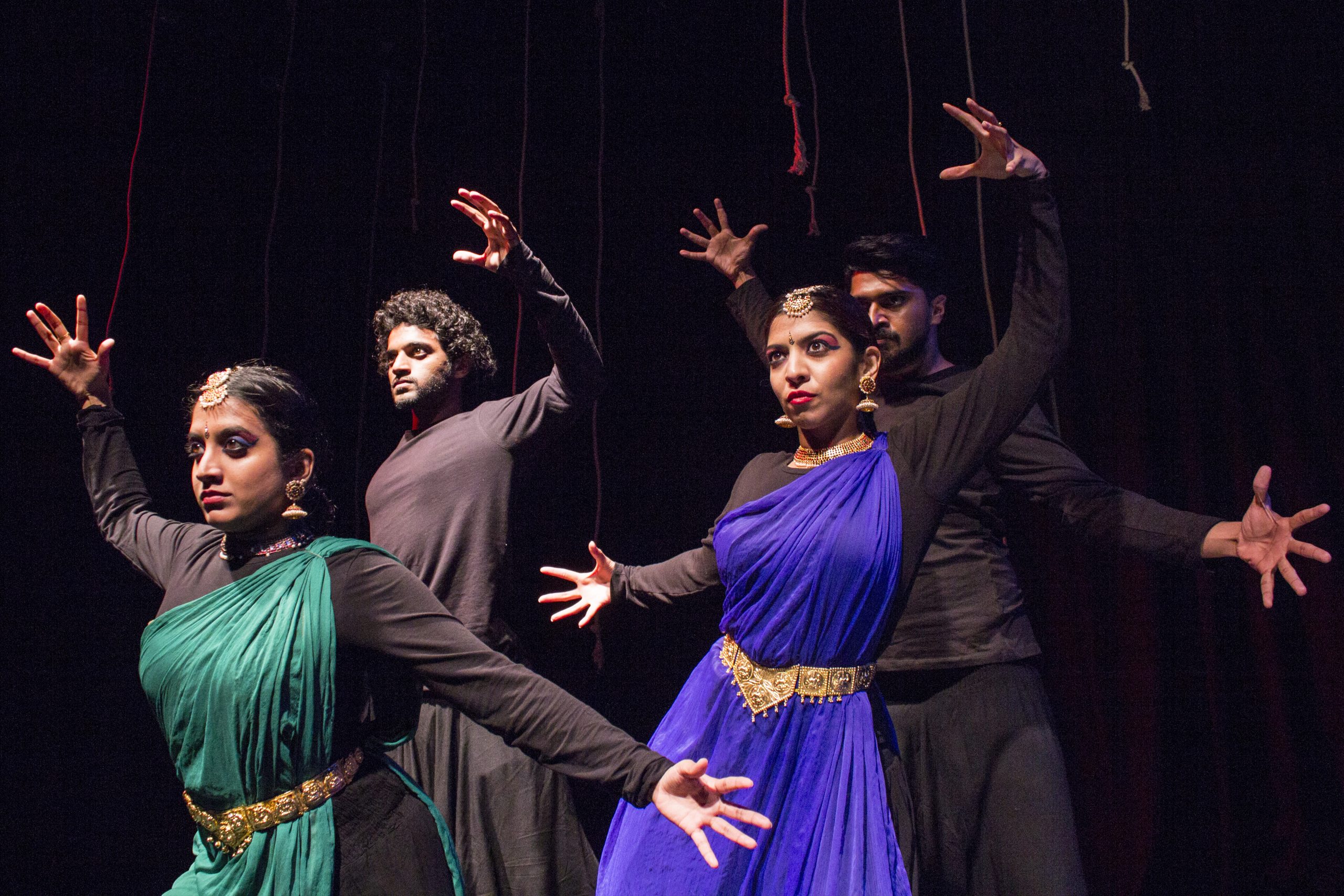 An Evening Of Striking Theatrical Performance In Dubai - Masala.com