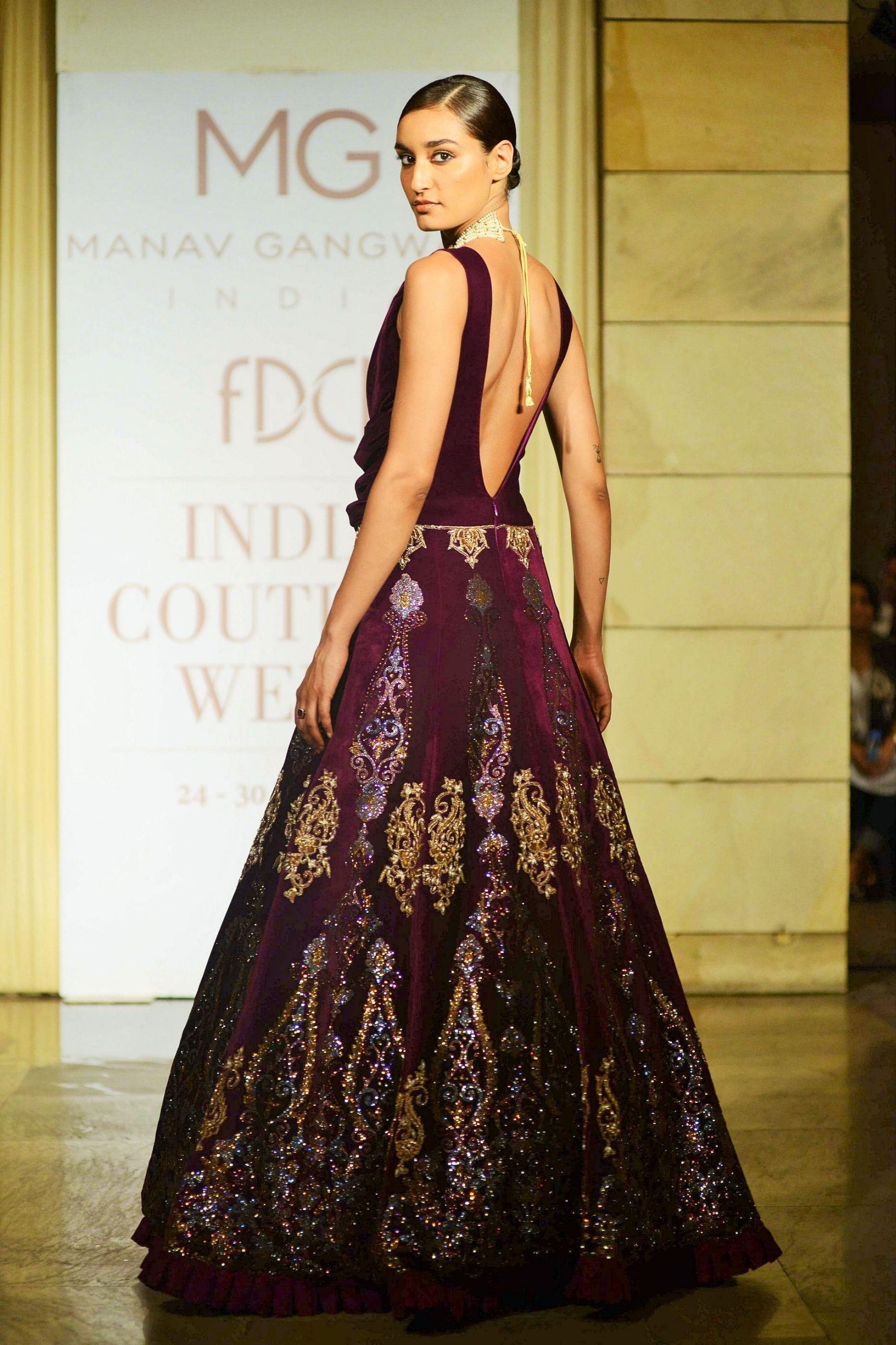 Designer Manav Gangwani's Glamorous Twist on Traditional Wear is One to ...