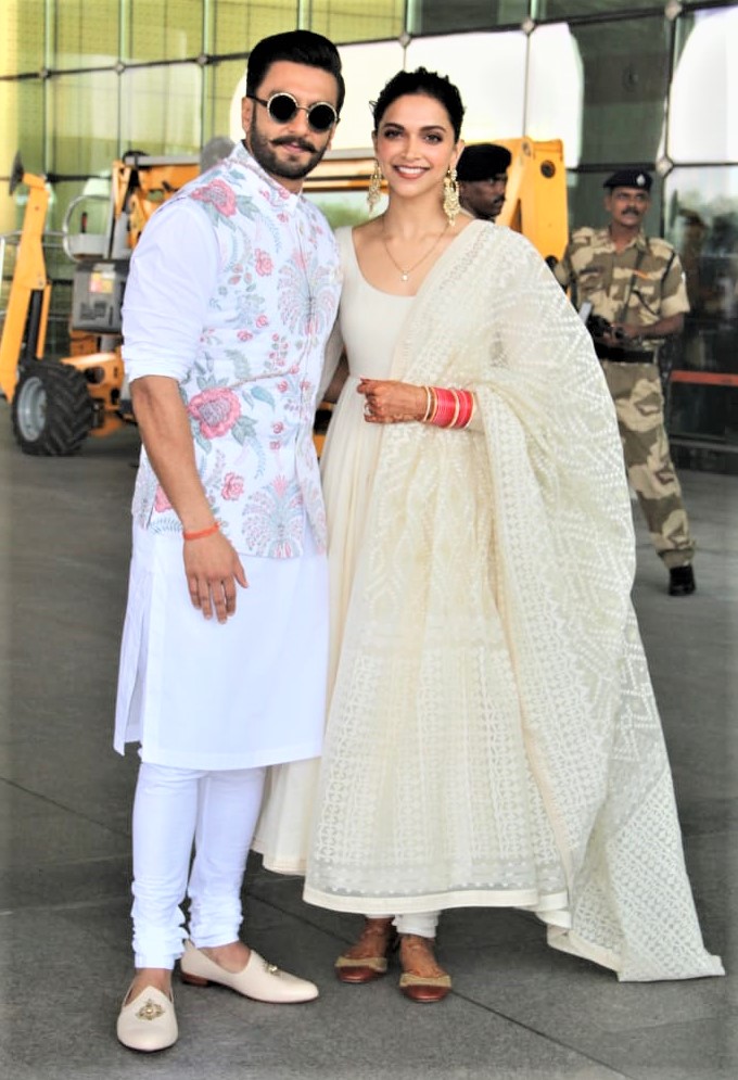 Airport Diaries: Deepika Padukone-Ranveer Singh Are All Smiles, Sushant ...