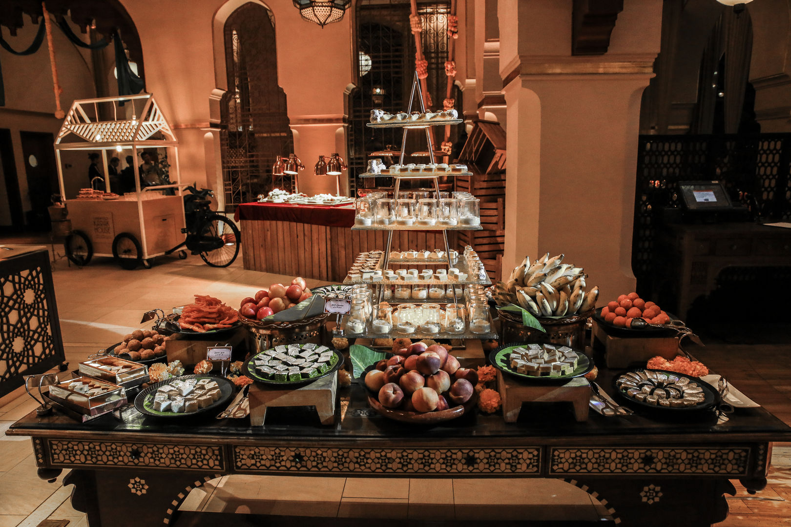 Dine With Masala!: An Evening of Delicious Dining, Laughter and A Whole ...