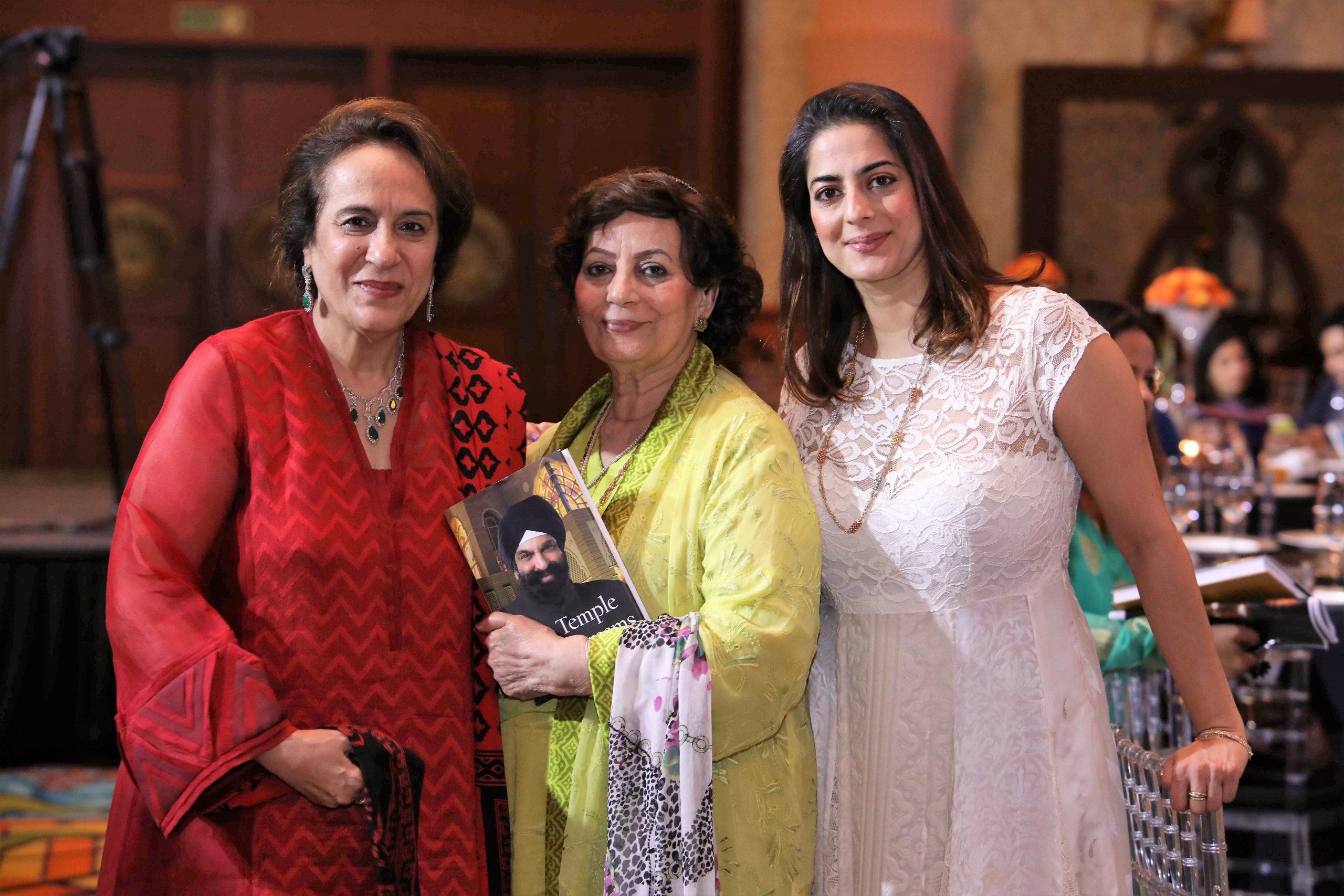 Surender Singh Kandhari Launches His Autobiography 'The Temple Of My ...