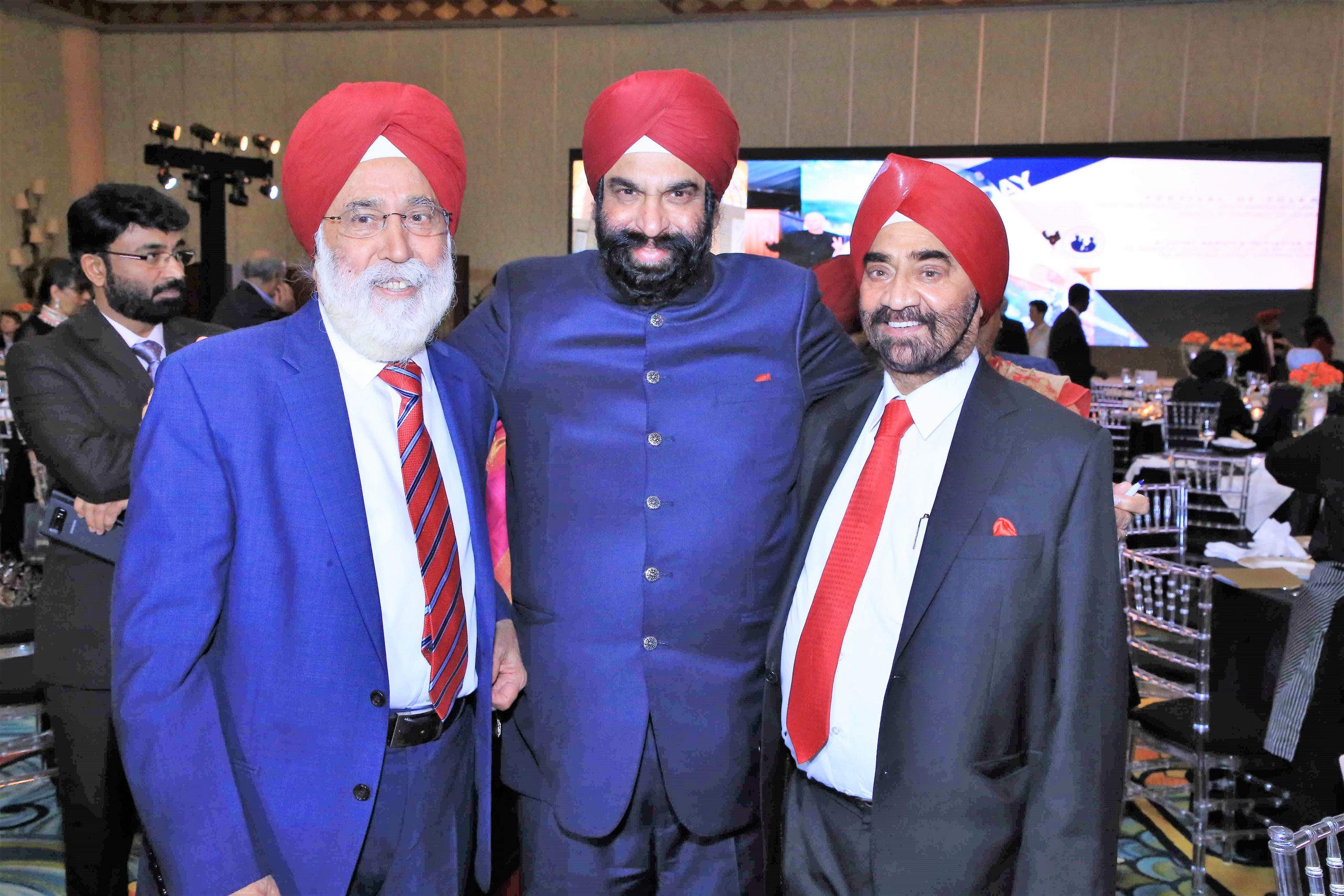 Surender Singh Kandhari Launches His Autobiography 'The Temple Of My ...