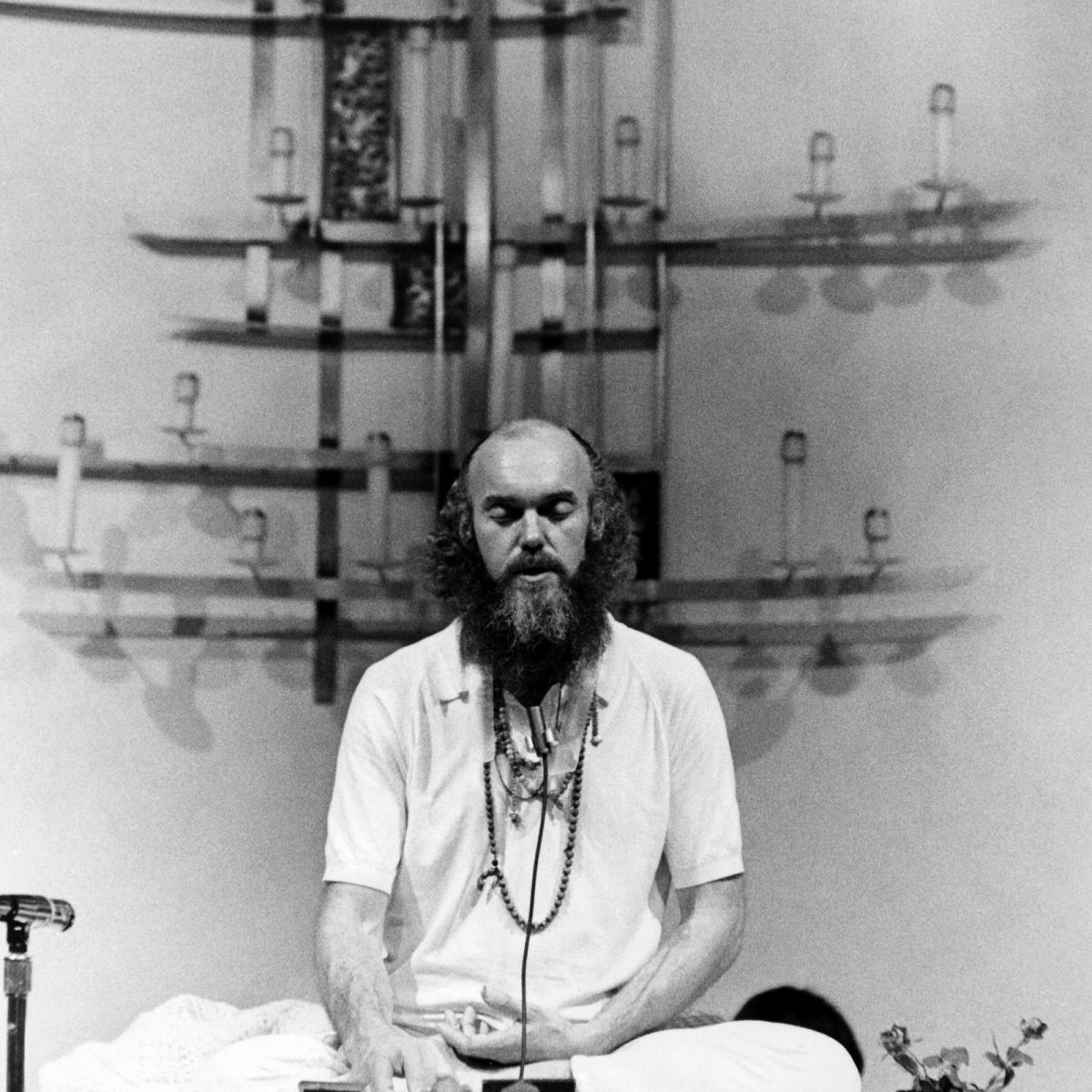 Ram Dass: US Psychedelic Pioneer and New Age Guru Passes Away, Tributes ...