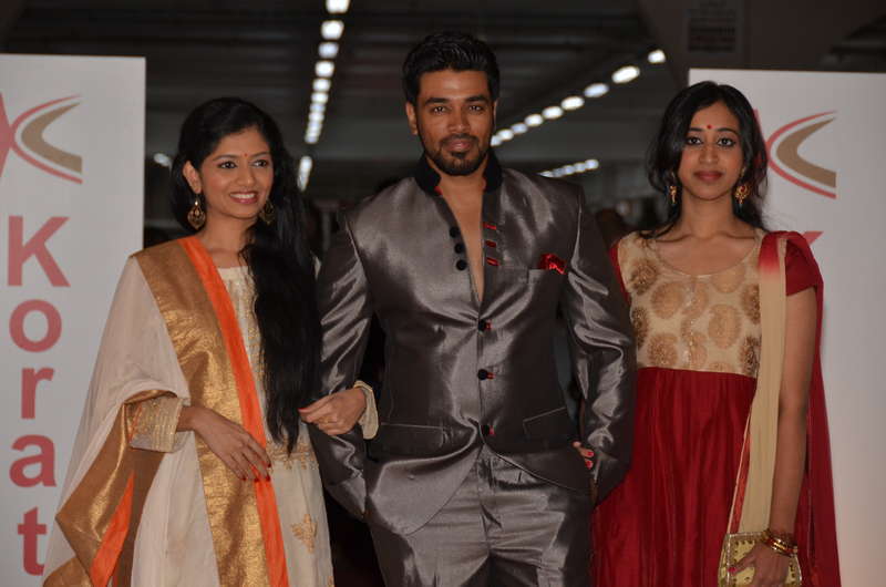 Short + Sweet Dubai Theatre Festival Red Carpet Gala - Masala.com