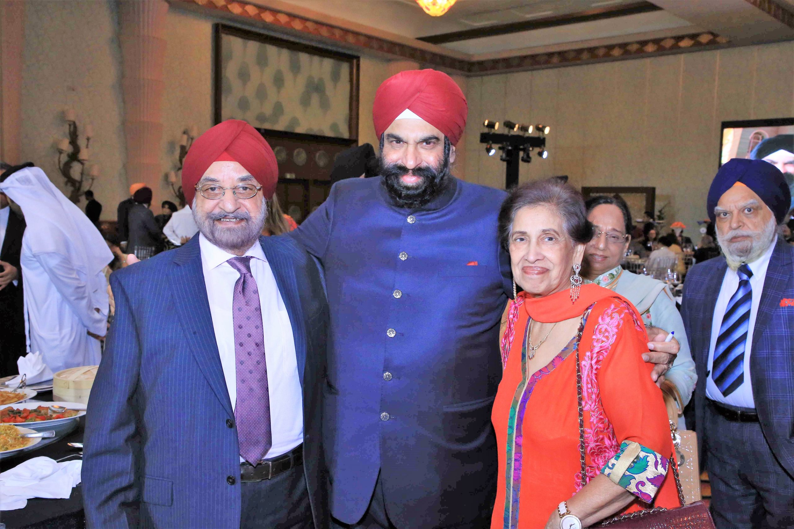 Surender Singh Kandhari Launches His Autobiography 'The Temple Of My ...