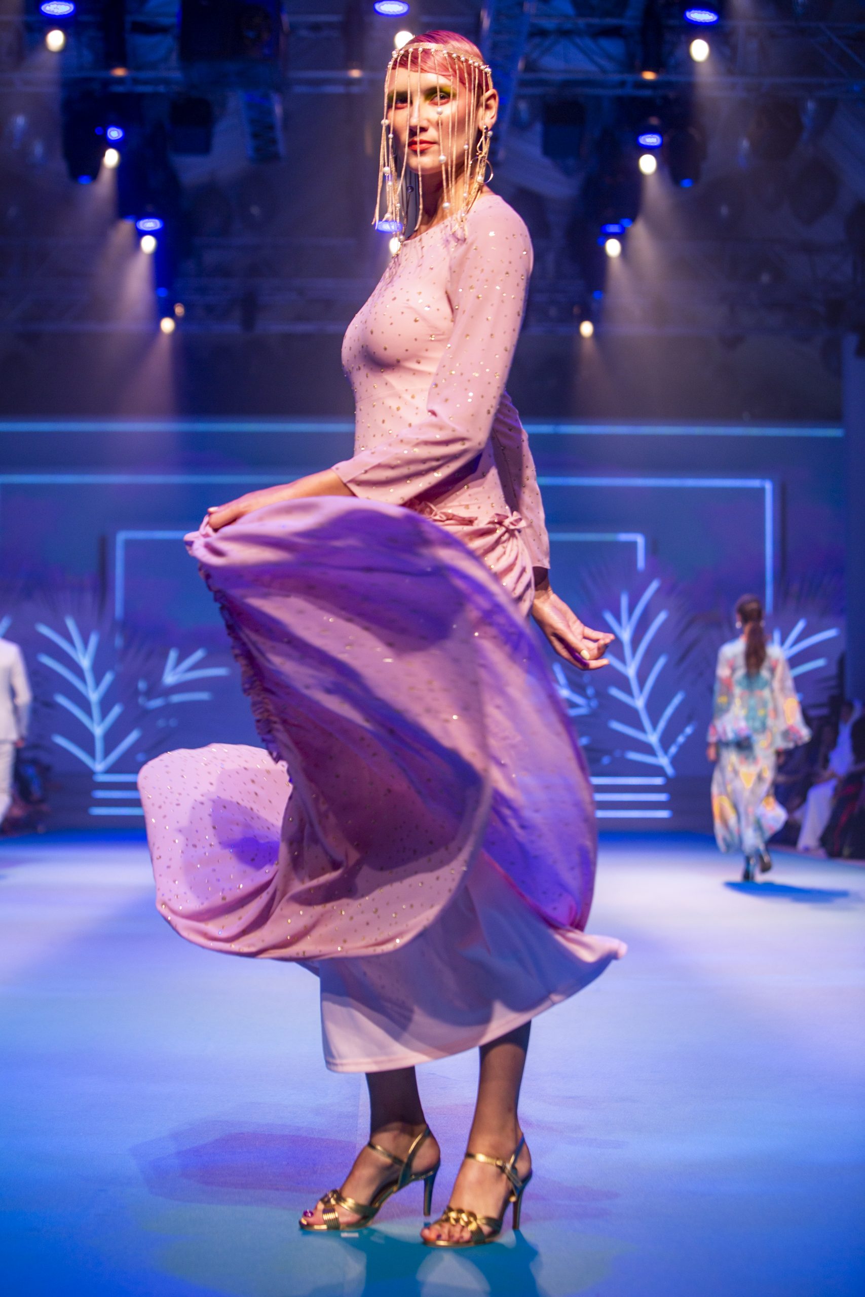 Splash Hosts A Beach Glam Fashion Show And After Party - Masala.com