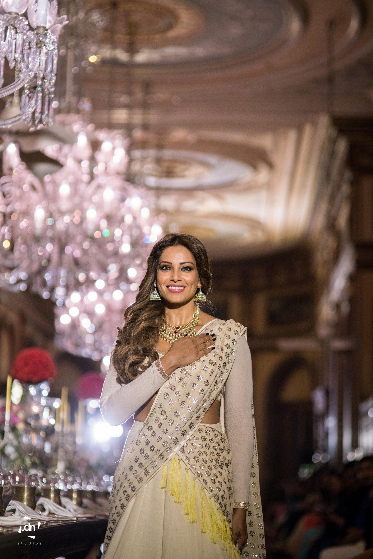 Star Spotting: Deepika Padukone, Shraddha Kapoor, Bipasha Basu and ...