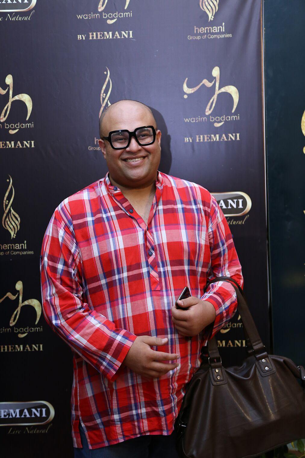 TV Anchor Waseem Badami Launches WB Products and Stores in Karachi - Masala.com