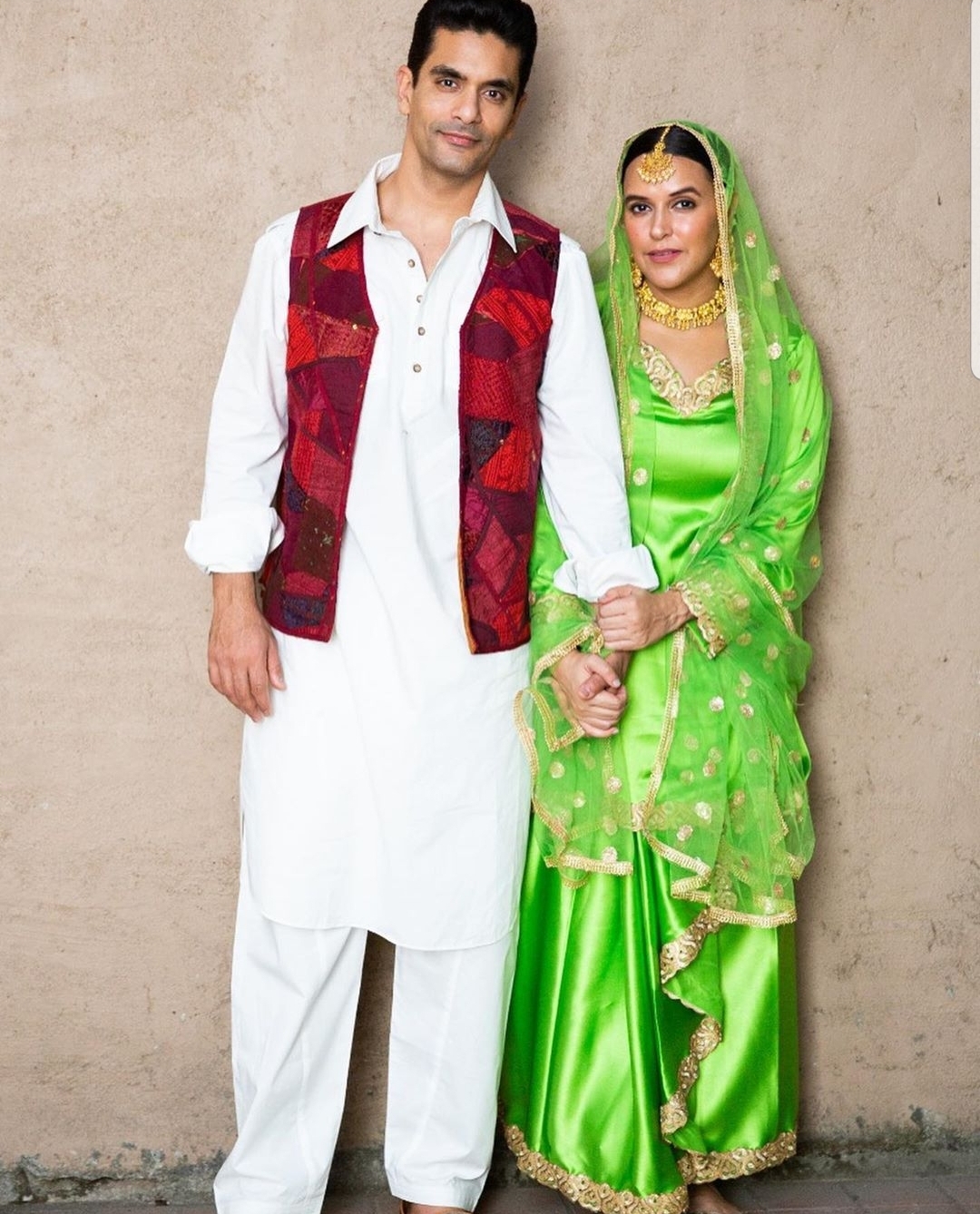 Neha Dhupia and Angad Bedi Turn Into Raj and Simran From Dilwale ...