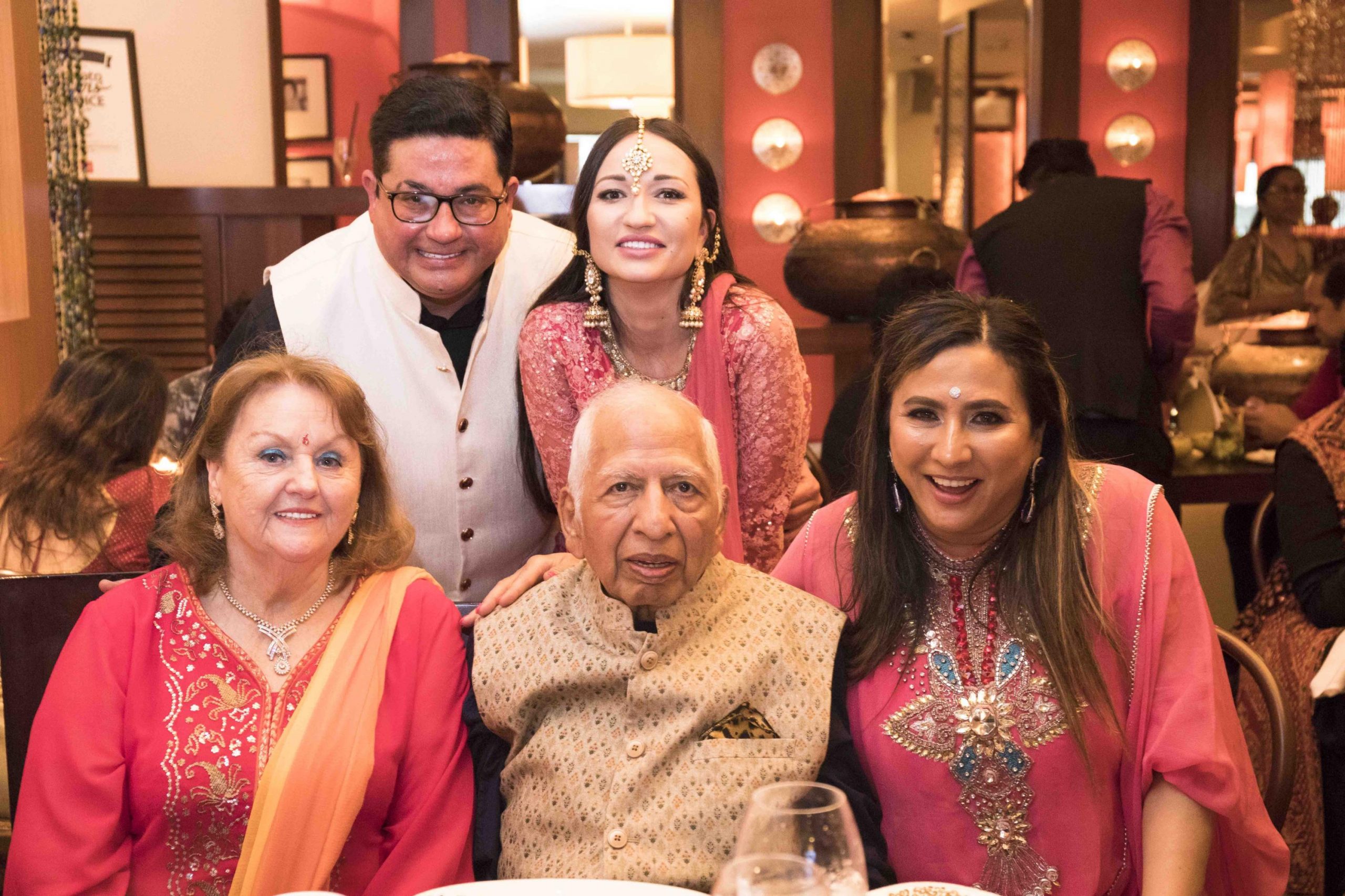 Asha Bhosle Celebrates 86th Birthday In Dubai - Masala.com