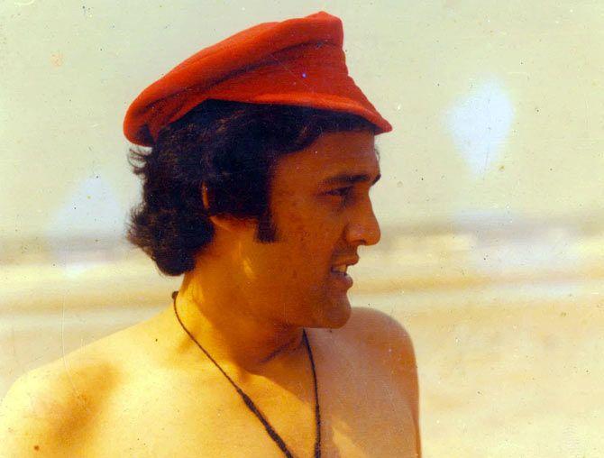 5 Rare Pics That Prove Alok Nath Was Young Once Upon a Time - Masala.com