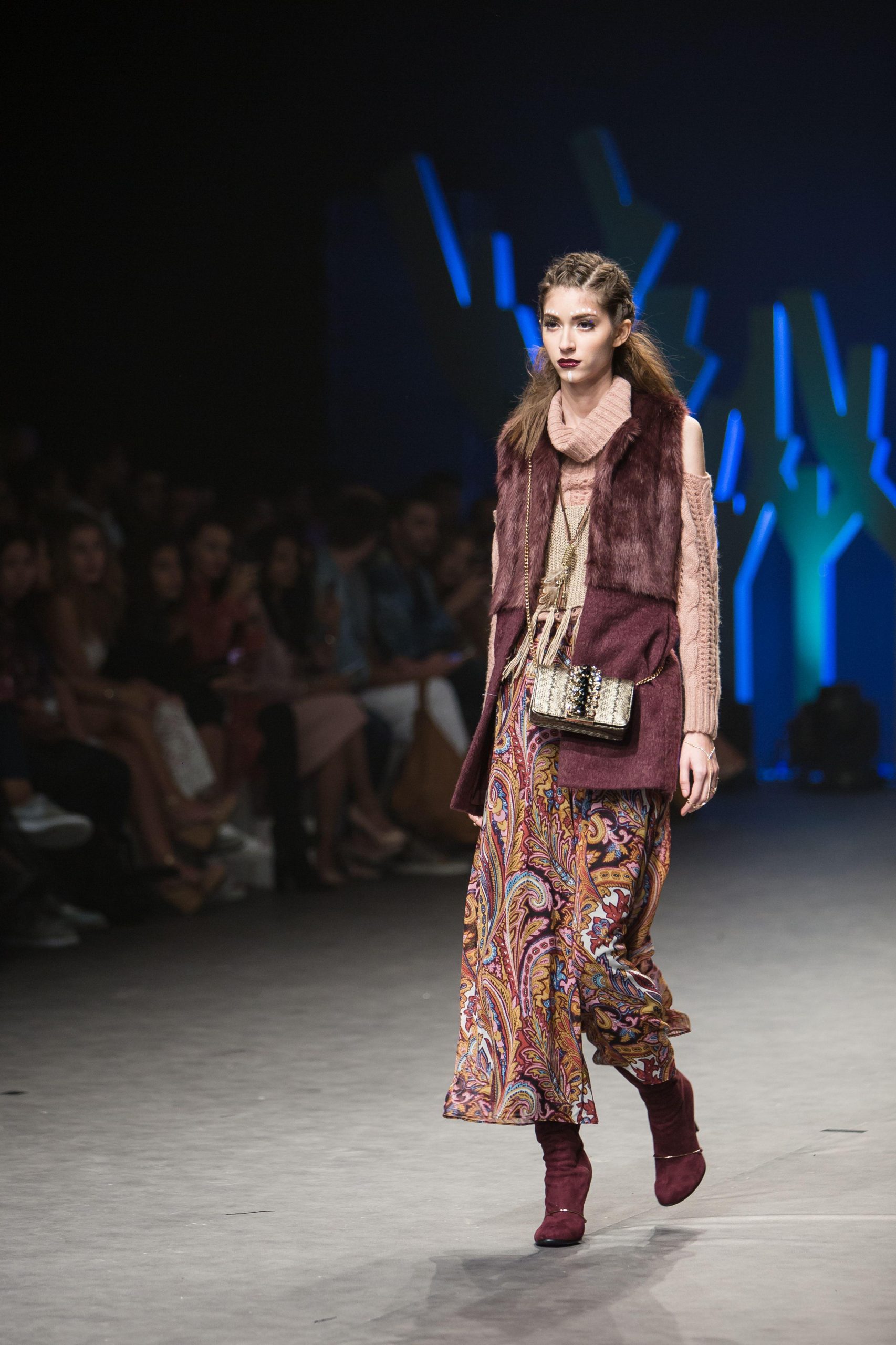 Dubai's Creme De La Creme At The Splash Fashion Show - Masala.com