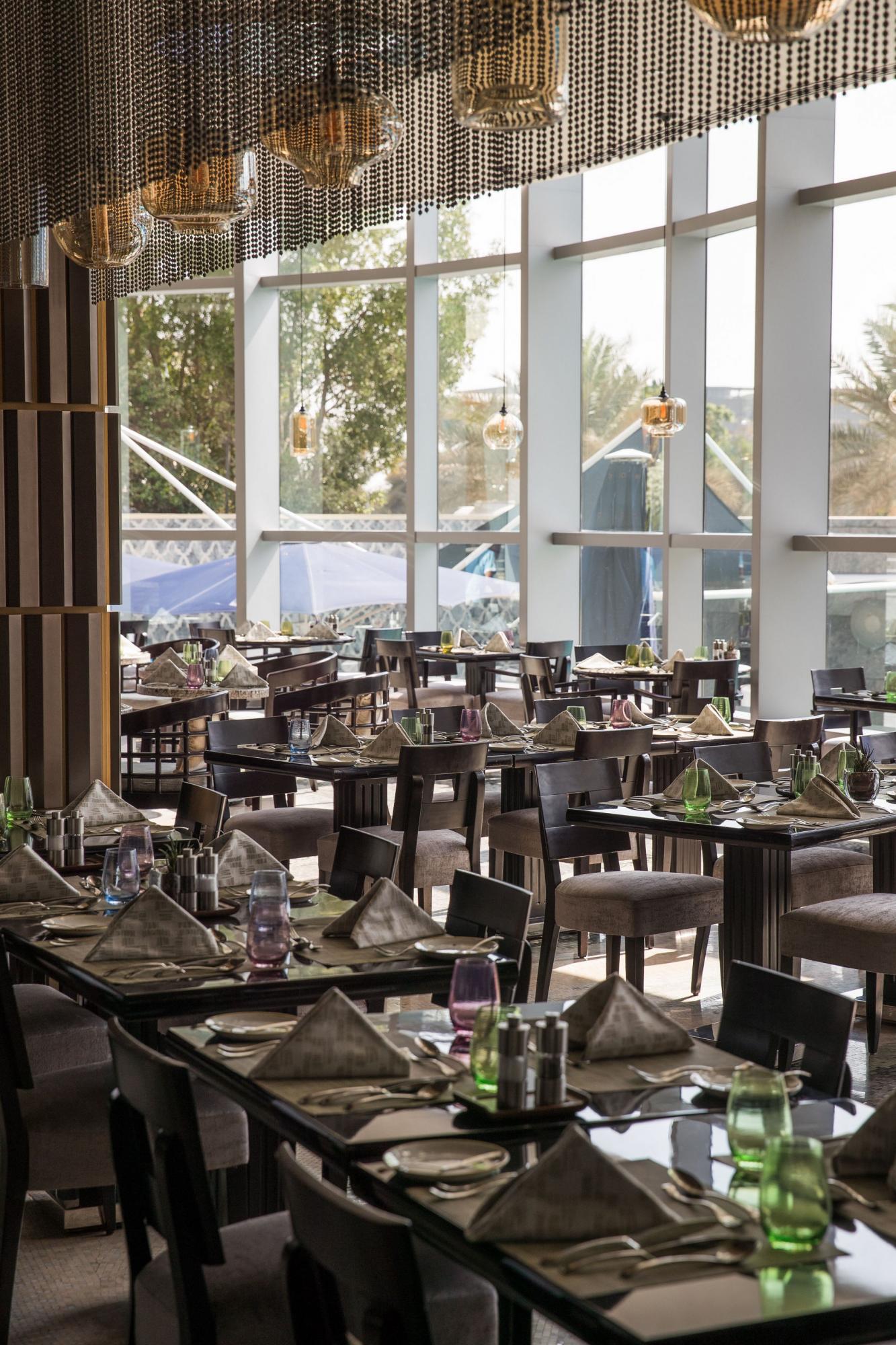 Restaurant Review: Mundo Friday Brunch - Masala.com