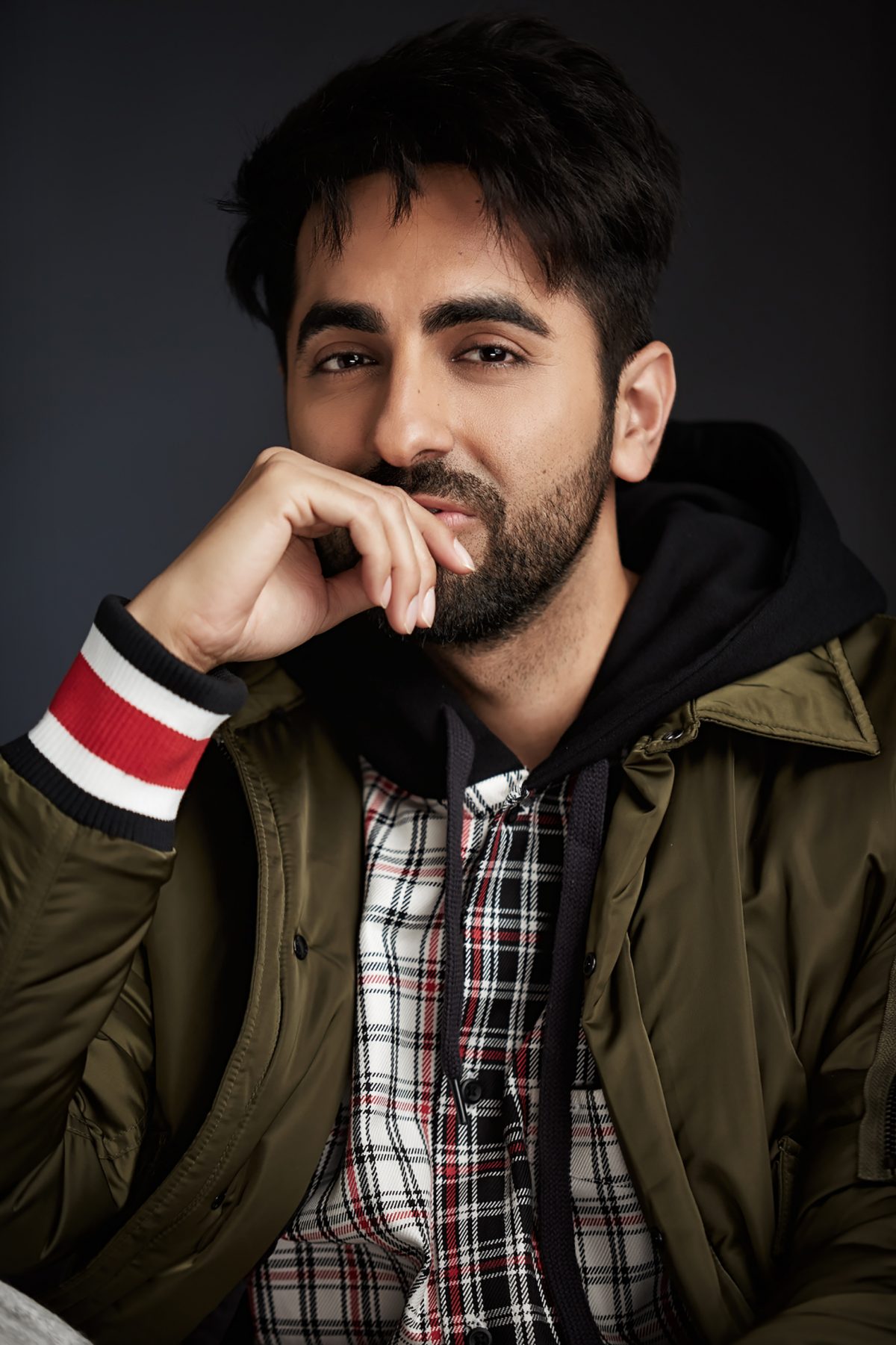 Ayushmann Khurrana Brings Out His Poetic Side To The Fans - Masala Ayushmann Khurrana Brings Out His Poetic Side To The Fans - Masala