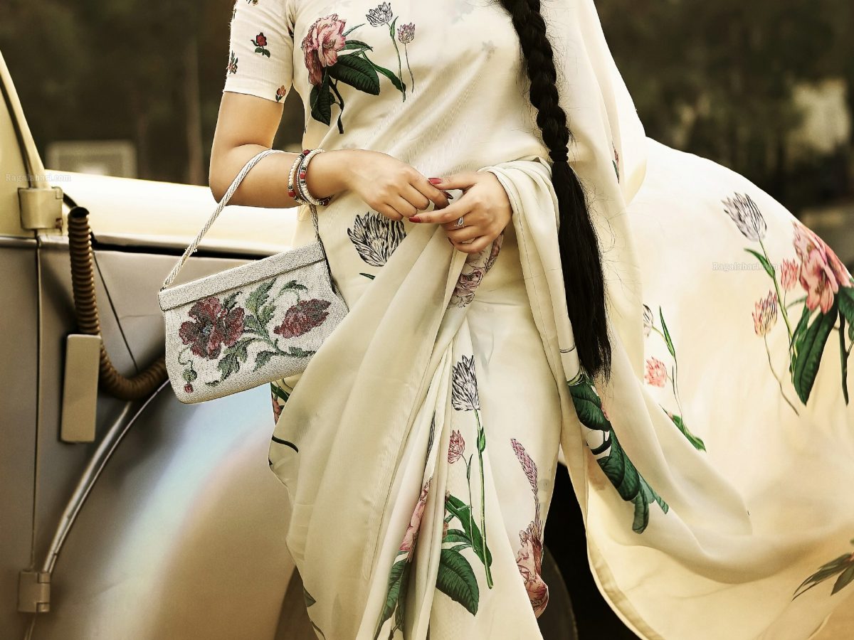 Mahanati - Latest News, Photos & Videos on Mahanati - Masala.com