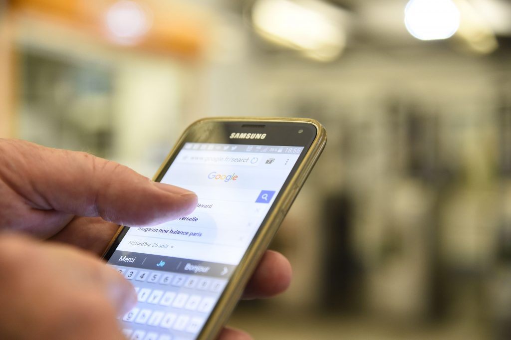 How To Get A Phone-Life Balance - Masala.com