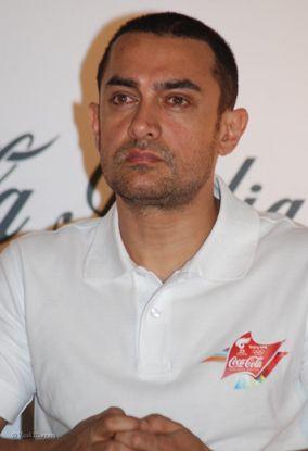 Aamir gets his own way for Ghajini remake - Masala.com