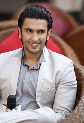 'Ladies vs Ricky Bahl' Press Meet at DIFF 2011 - Masala.com