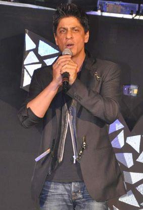 SRK's bash for Akon - Masala.com