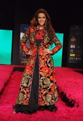 Rohit Bal collection - Masala.com