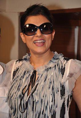 Sushmita and her 'I Am She' beauties - Masala.com