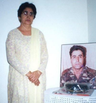 Here's what Captain Vikram Batra's fiancée, Dimple Cheema is doing ...