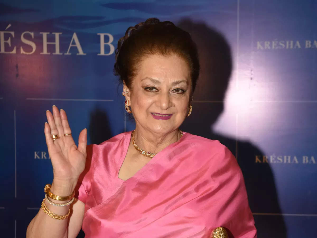 Legendary actress Saira Banu discharged from hospital - Masala.com