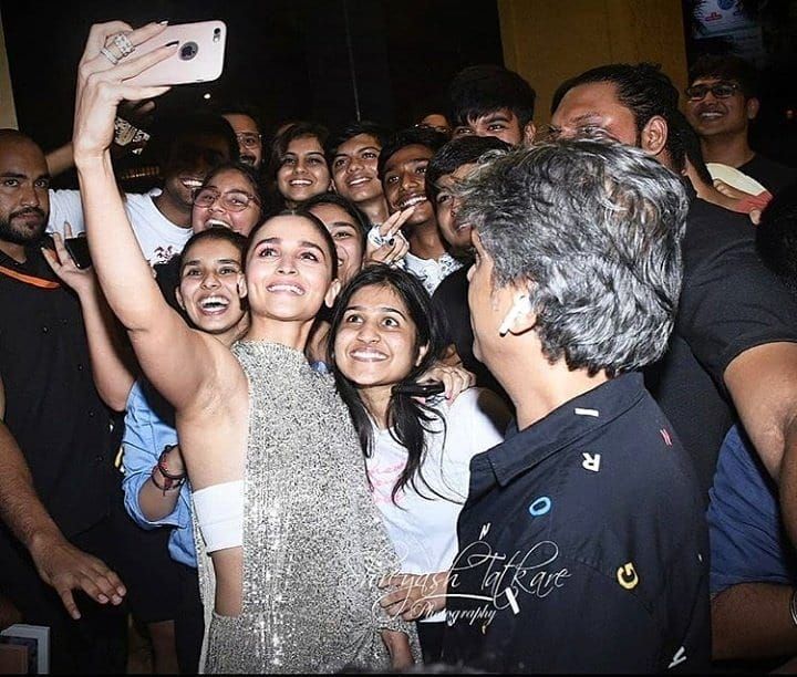 Alia Bhatt remembers fan she met 6 years ago, tells her not to cry