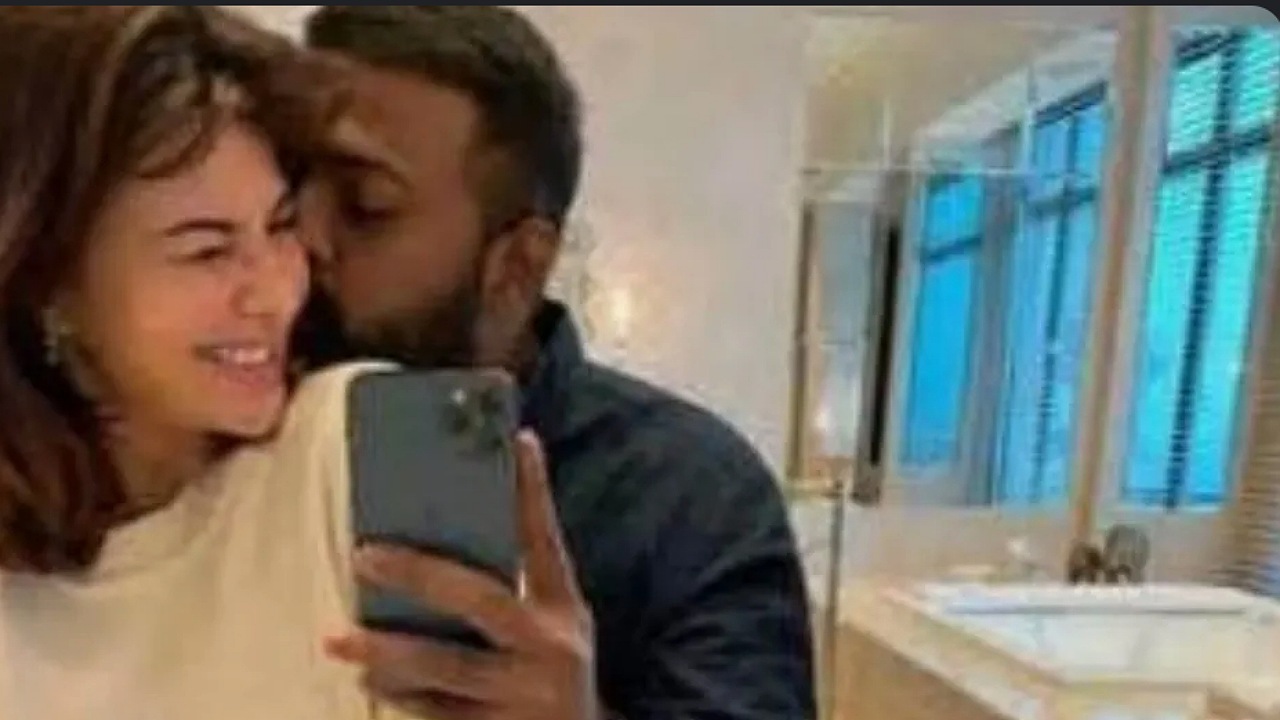 Jacqueline Fernandez dating Sukesh Chandrasekhar? Jacqueline Fernandez dating Sukesh Chandrasekhar?