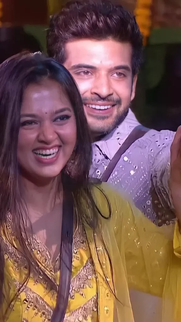 Bigg Boss 15: Karan Kundra, Tejasswi Prakash break into tears post break-up Bigg Boss 15: Karan Kundra, Tejasswi Prakash break into tears post break-up