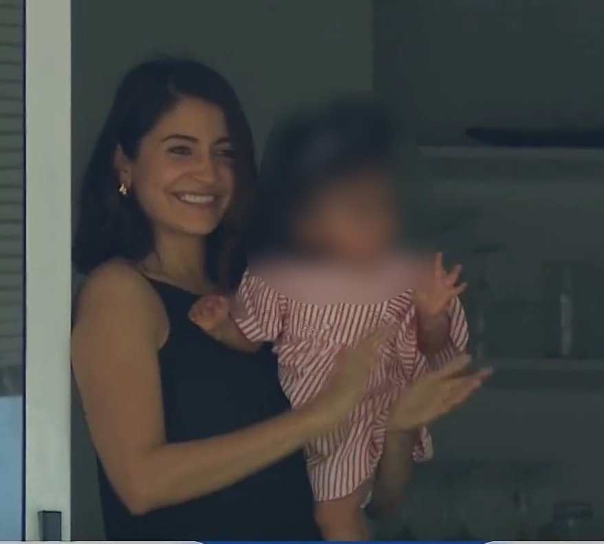 Vamika face revealed! Pics with Anushka Sharma go VIRAL