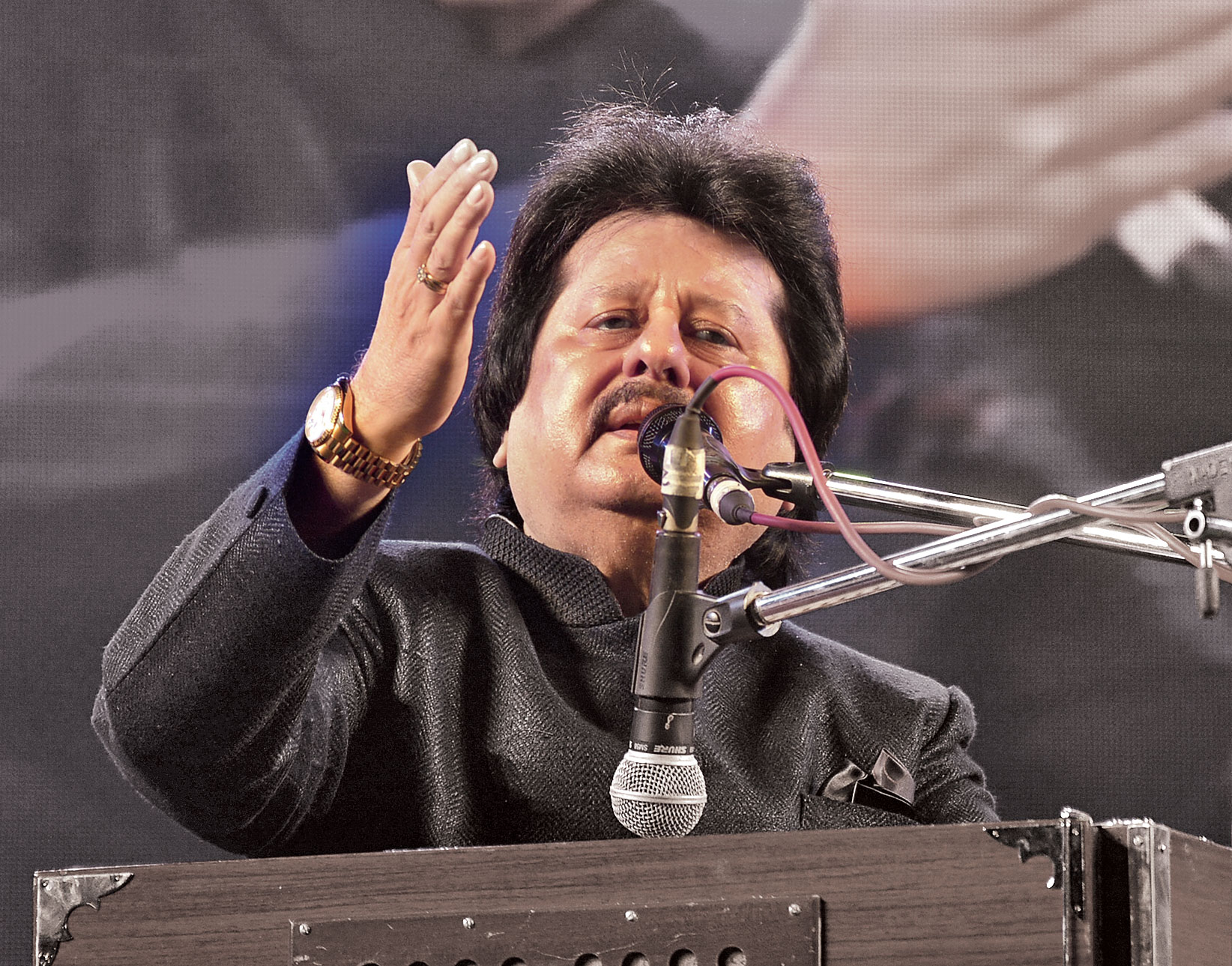 Pankaj Udhas To Serenade Audiences In Dubai On Eid